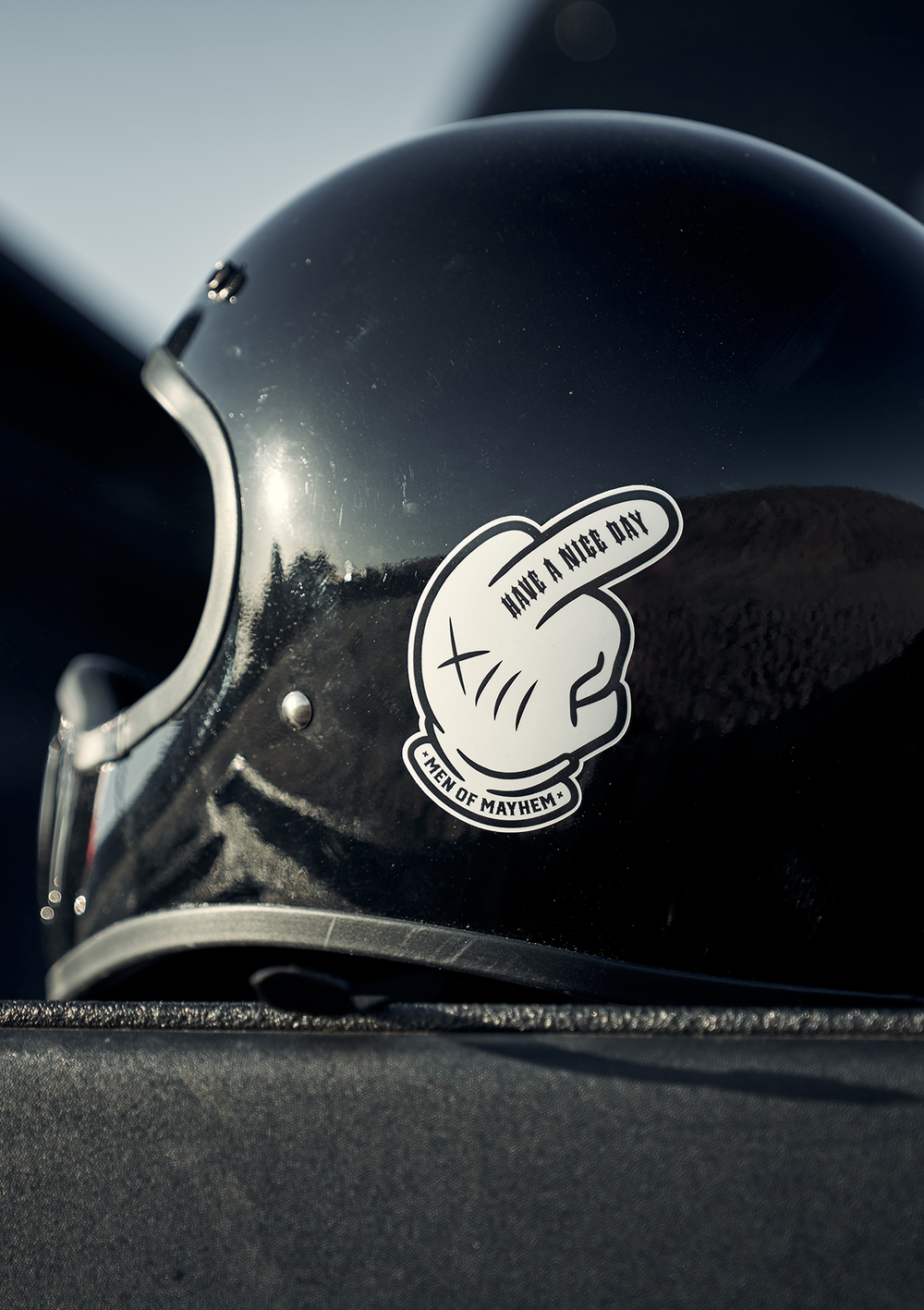 MEN OF MAYHEM I Sticker I Aufkleber Middle Finger I 13
