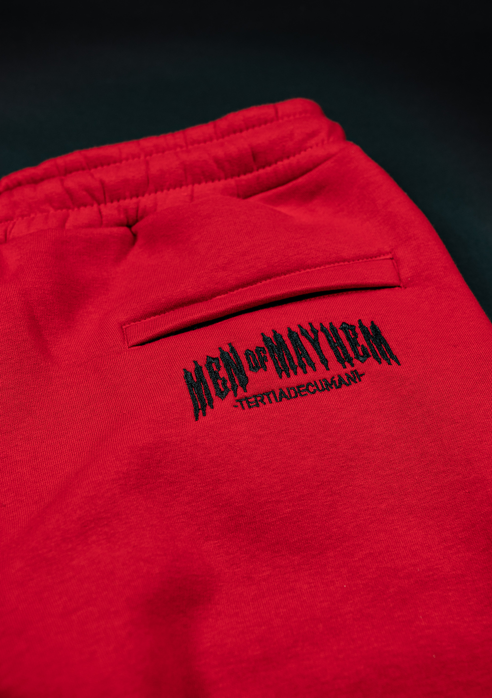 MEN OF MAYHEM I Männer I Jogginghose 13 R/S MK3 rot